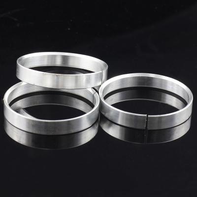 Cina Identificazione 51,0 del OD centrica non rivestita 55,0 degli anelli del hub di ruota in vendita