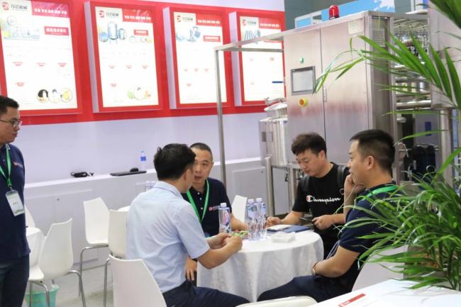 Uht Sterilizer for Milk Juice/Milk Plate Pasteurizer Sterilization Machine