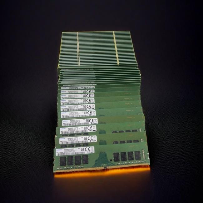 8GB DDR4 RAM module for desktop computers