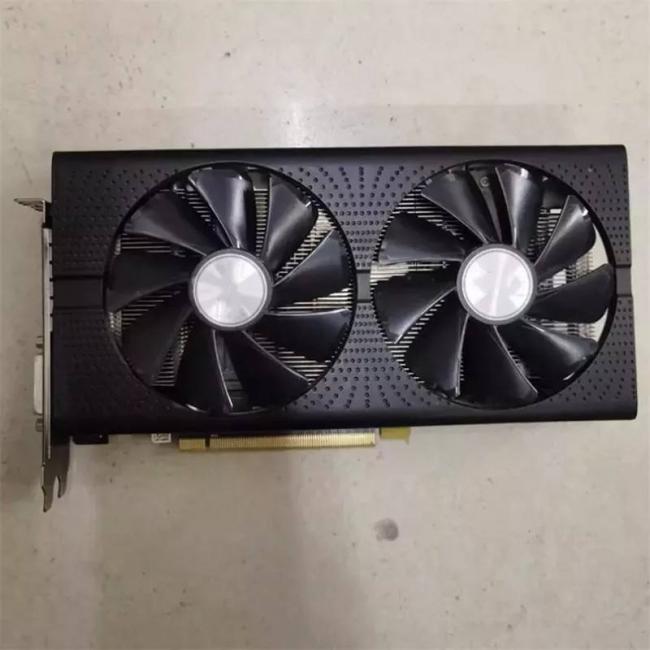 Sapphire RX 580 8G Graphics Card packaging
