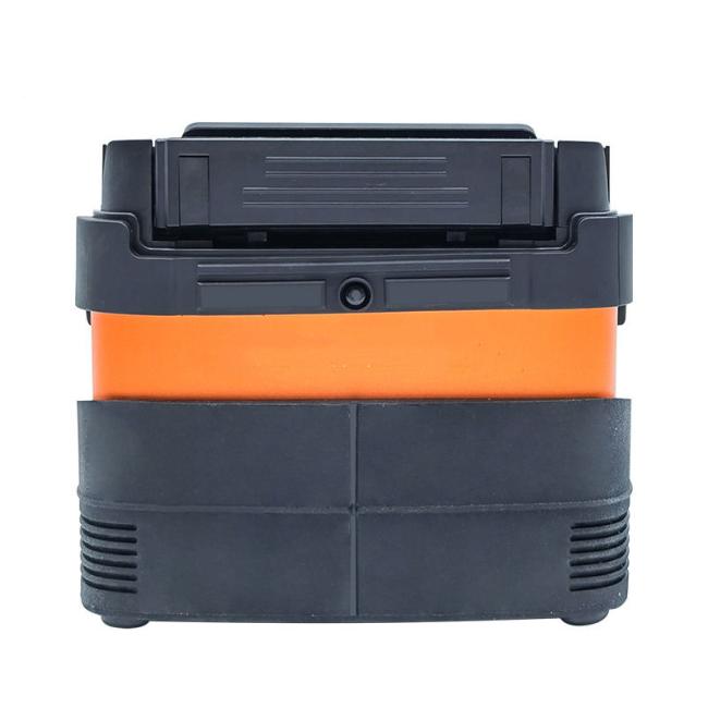 AI-5 Fusion Splicer in operation