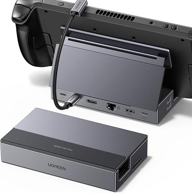 Steam Deck Dock with multiple devices connected