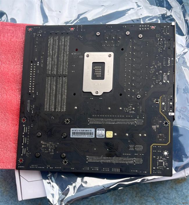 Quality control testing of Z590M motherboard