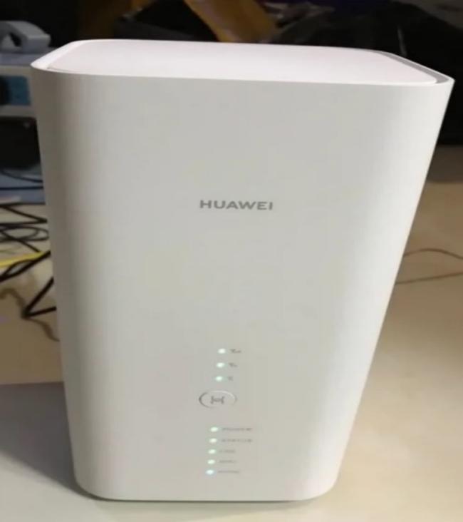 Router rear panel connections