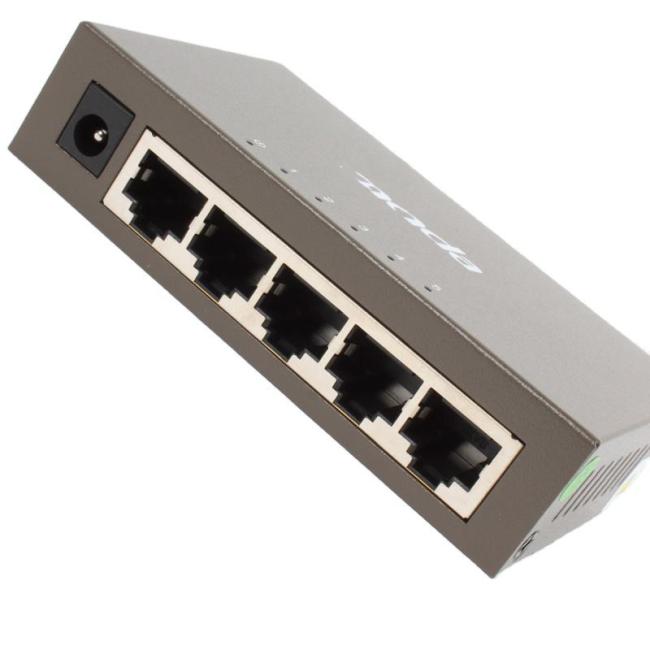TEG1005D switch side view showing ports