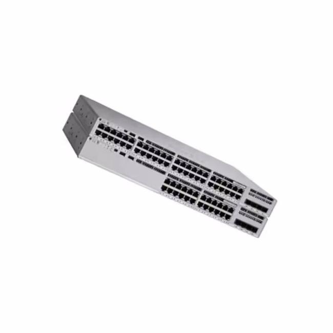 Catalyst 9200 24-Port Switch power connection