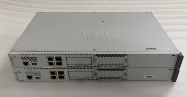 Rear panel connections detail