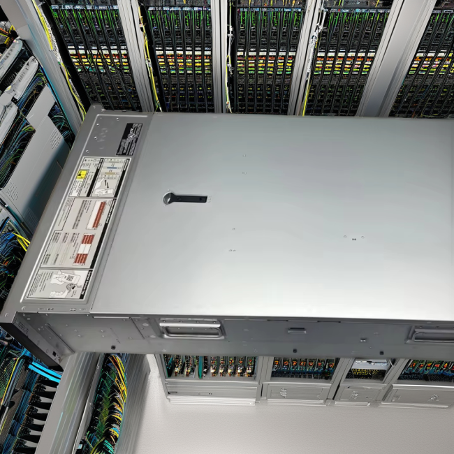 R960 Server internal components