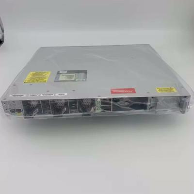 China 48 Ports PoE Switch 4x10G Uplink Network Essentials C9300L-48P-4X-E Private Mold Design for Efficiency and Performance for sale