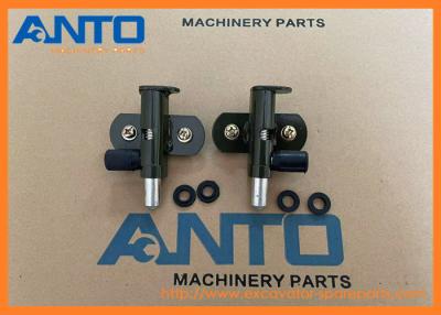 中国 4395904 4395905 ラッチ アッシー RH 下窓 HITACHI EX100-5用の掘削機のスペアパーツ 販売のため