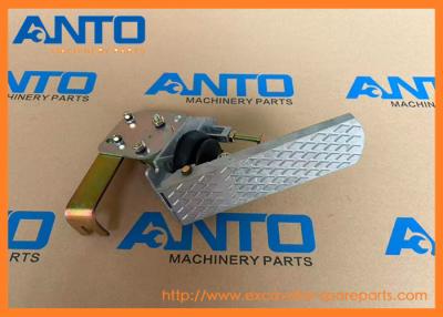 Cina 417-43-21110 4174321110 Pedale ASS'Y KOMATSU Ricambi per Pala Gommata Per WA100 WA120 WA150 WA180 in vendita