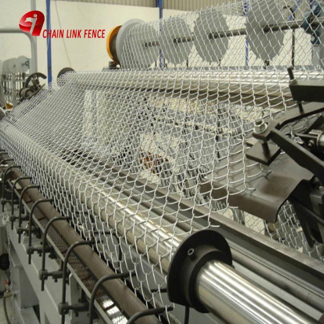 0.5m 60x60mm Galvanised pvc coated green chain link fence