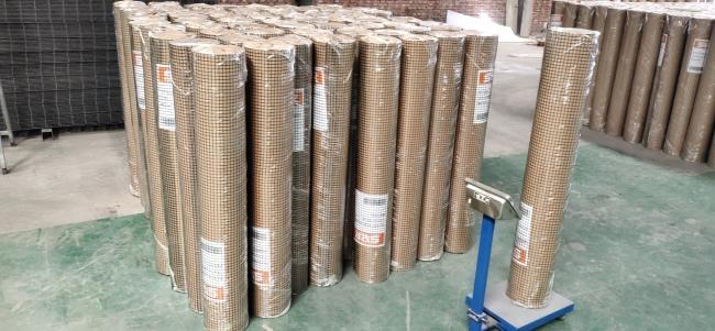8 gauge galvanized welded Iron wire mesh 304 stainless steel welded wire mesh panels