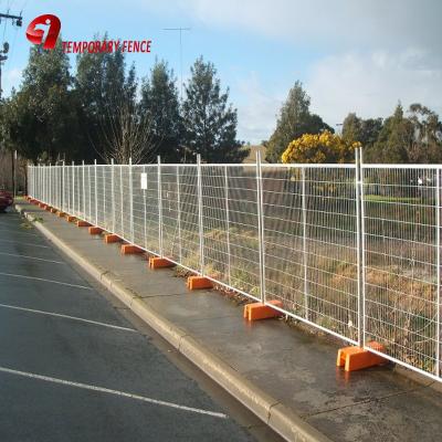 China Cheap Security Pvc  Portable Temporary Pool Fence Panels For Camping for sale