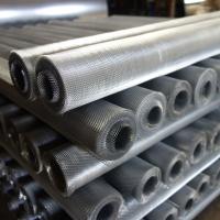 China Diamond-Shaped Stretched Small Hole Galvanized Expanded Metal Mesh for sale