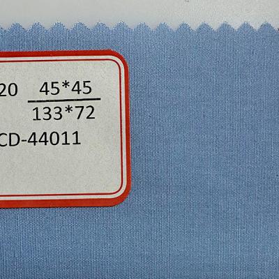 China TC Polycotton Stof 80/20 45*45 133*72 1/1 47' Geverfd zakstof overhemd Stof Hemming Lining Te koop