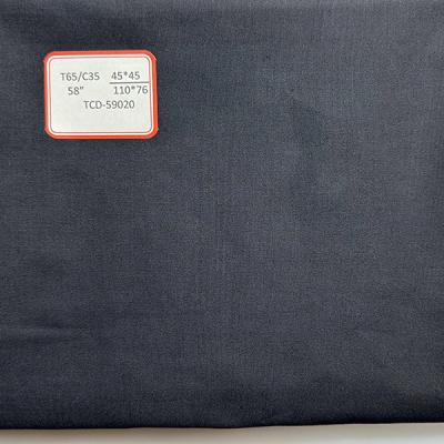 Cina Poliestere cotone Poplina 45x45 110x76 65% Poliestere 35% cotone in vendita