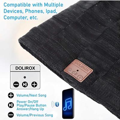 Cina L'altoparlante senza fili di Bluetooth Beanie Hat Bluetooth black hat con musica gode di come immagazzinamento dei regali degli Stuffers per la famiglia in vendita