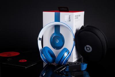 China 2016 Newest Beats Solo2 Over-The-Ear Luxe Edition Blue Headphones  with seal box made in china  grgheadsets-com.ecer.com for sale