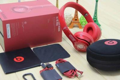 China Beats by Dr. Dre Solo2 Wireless Headband Headphones - Red  from grgheadsets.aliexpress.com for sale