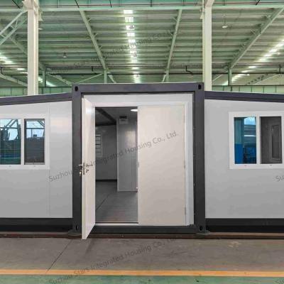 China Double Wing Prefab 40ft Expandable Container House Different Layout Options Easy Installation Transportation And Relocation for sale