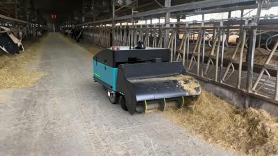 China Feed Pusher Robot for sale
