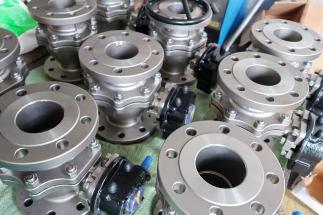 T Type/L Type Flanged Tee Type Control Ball Valve