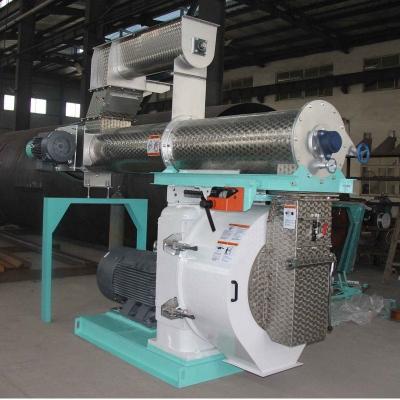 China ISO9001 Farm Feed Pellet Mill Machine 3-5TPH Pellet Press Machine for sale