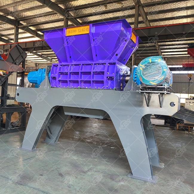 Double shaft metal shredder machine processing scrap metal