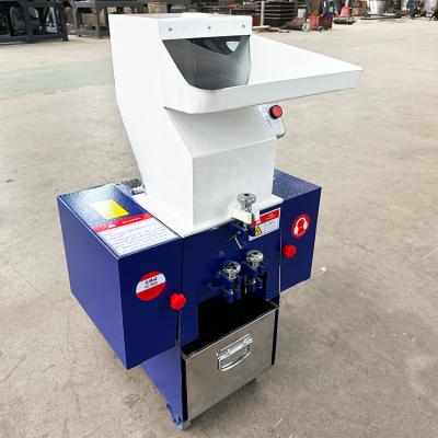 China Durable Construction Plastic Crusher and Shredder for Versatile Application with Efficient Crushing for sale
