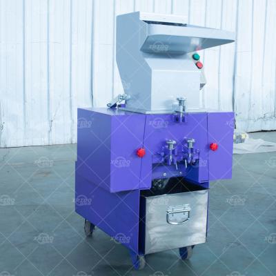 China Large Capacity Single Shaft Plastic Shredder with Alloy Steel Blades for Waste Plastic Crusher for sale