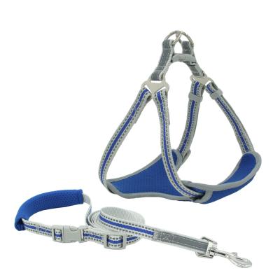 China Mesh Reflective Leash And Collar respirável ajustou o jogo da coleira de cão e da trela do grupo da tração da correia da caixa à venda