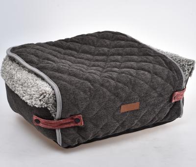 China De Afneembare Grey Dog Sofa Cushion With Verwijderbare Mat van Flip Cover Comfortable Pet Bed Te koop