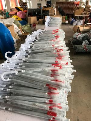 China De openlucht Kleine Duidelijke Transparante Paraplu's van de Huisdierenhond voor Regendichte Honden Te koop