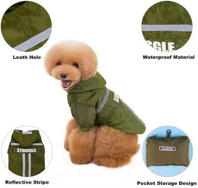 Cina Rivestimenti luminosi unici della pioggia dell'impermeabile riflettente all'aperto dell'animale domestico con la borsa di stoccaggio per i cani in vendita