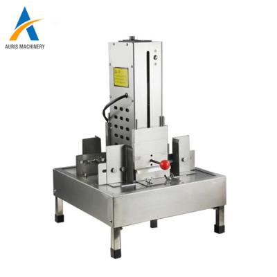 Cina Macchina di rasatura automatica del frantoio dell'affettatrice della macchina di fabbricazione di cioccolato della grattugia in vendita