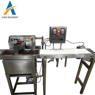 Cina fresatrice del cioccolato di 10m Min Chocolate Tempering Machine Enrobing 304ss in vendita