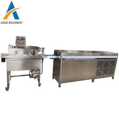 China Het hullen van van het het Koekjessuikergoed van de Chocolade Aanmakende Machine Vormende de Machine Koeltunnel Te koop