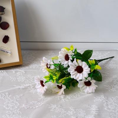 Quality Durable Artificial Flowers Long-Lasting And Beautiful Daisy Plastic Flowers With for sale