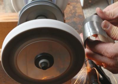 Cina Liquido lucidante per alluminio non tossico da 50 piedi quadrati, flacone da 16 once in vendita