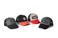 China Custom 6 Panel High Profile Baseball Cap Polyester Mesh Curved Brim 7cm Visor for sale