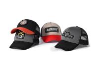 China Custom 6 Panel High Profile Baseball Cap Polyester Mesh Curved Brim 7cm Visor for sale