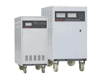 Cina 7,5 trasformatore automatico CVT 50HZ/60HZ del regolatore di tensione di monofase di KVA 220V in vendita
