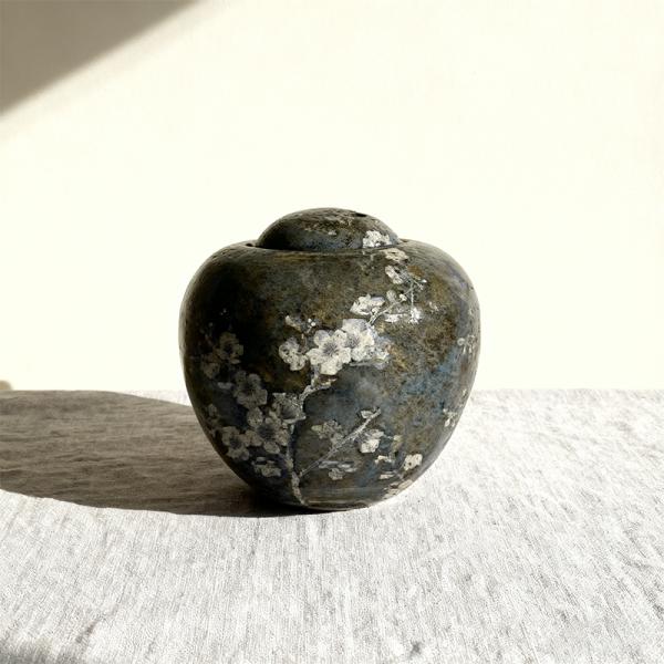 Quality Home Decoration Ceramic Jars Cremation Keepsake Jar Memorial Ashes Container for sale