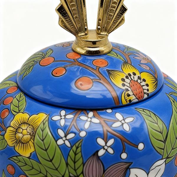 Quality Decorative Ceramic Jars Ceramic Storage Jar with Lid Blue Floral Pattern Gold for sale