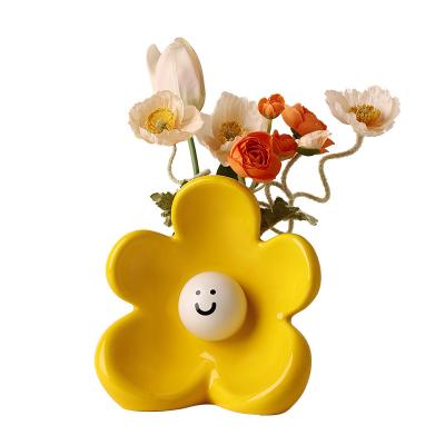 China Colorful Smiley Flower Vase Set for Desktop Decor for sale