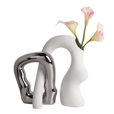 China Abstract Interlocking Vase Set for Modern Home Decor for sale