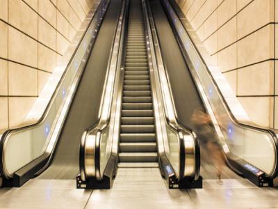 China Compact And Comfortable Passenger Airport Moving Walkway Stainless Steel for sale