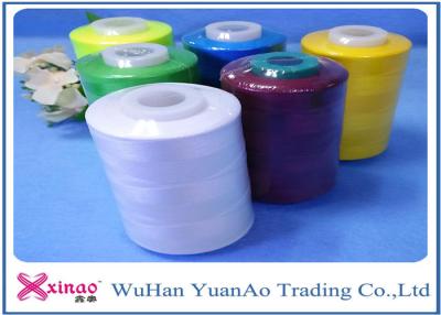 Cina 40/2 di filato luminoso del filo 3000 della macchina da cucire industriale sul cono di plastica, filo filato dell'anello in vendita
