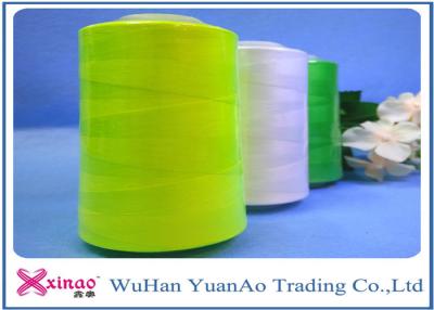 Cina 40/2 di filato luminoso del filo 3000 della macchina da cucire industriale sul cono di plastica, filo filato dell'anello in vendita